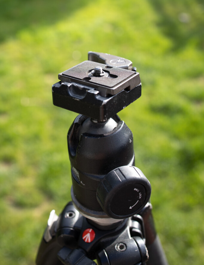 How Do Tripod Quick Release Plates Work? | Brendan Williams Creative