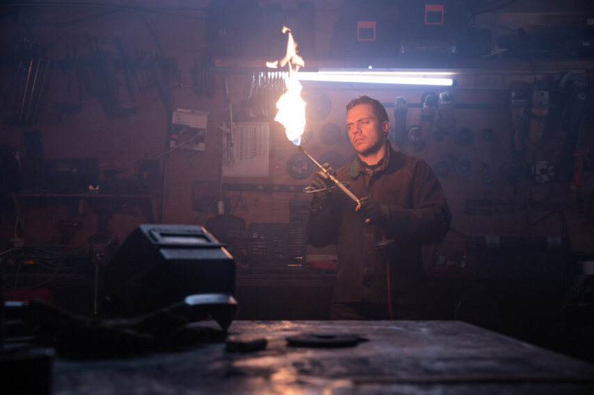 How To Take Better Behind The Scenes Photos - 10 Tips